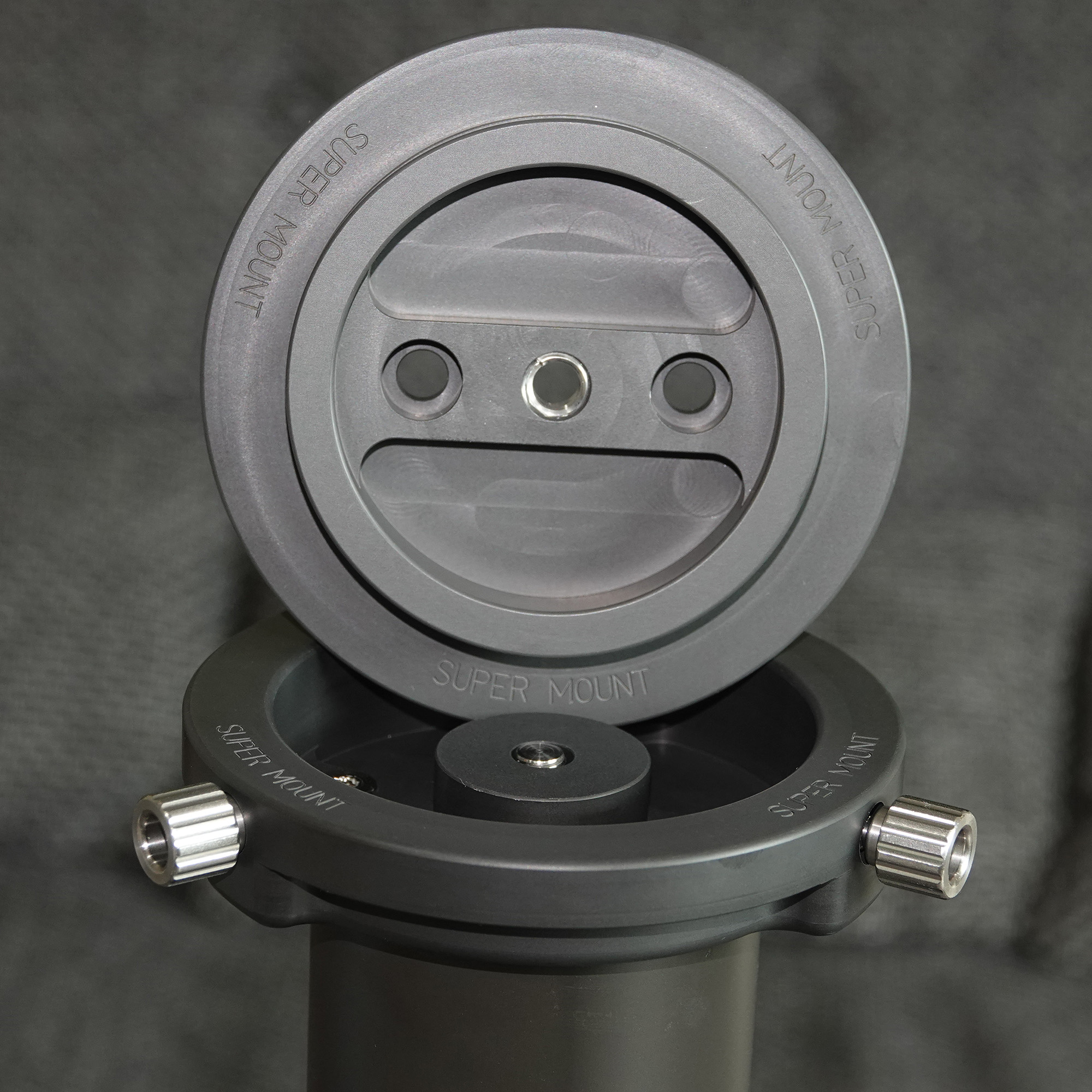 Rainbow CYG42GRDL Carbon Fibre Tripod for RST-135 | First Light Optics